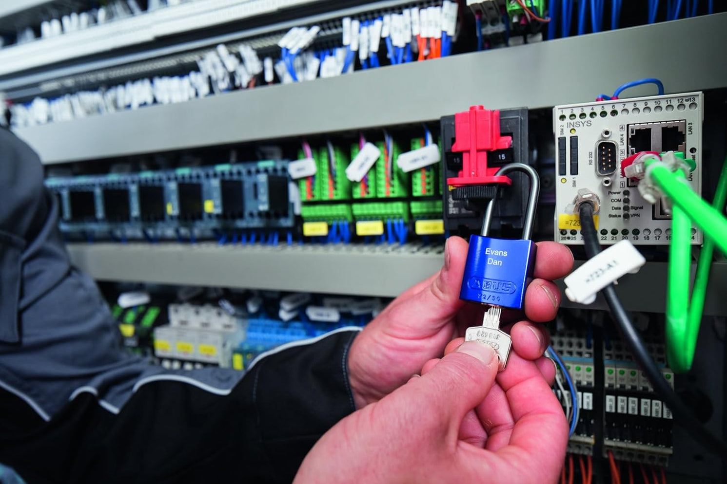 Abus 72/40 Lockout Padlock, KD, Blue, 1/4 In. Dia. — Contractor Tool ...